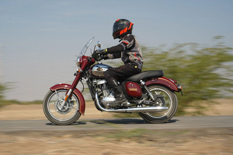 Jawa 350 Legacy Edition - môtô cổ điển hiện đại, chỉ 58 triệu đồng