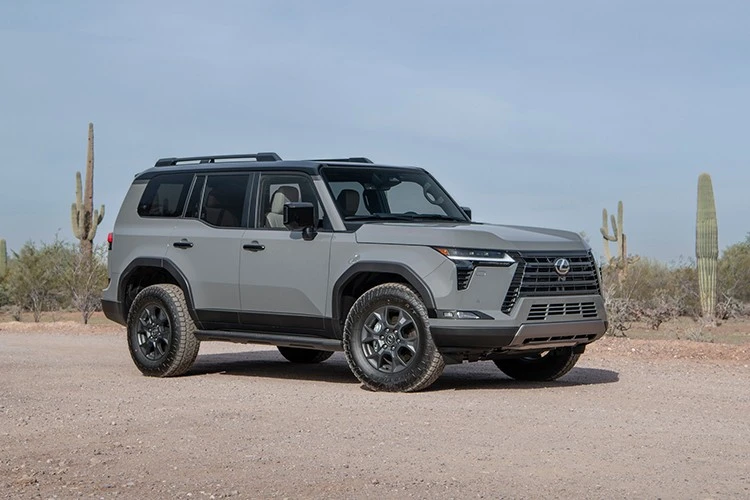 Lexus GX hybrid sẽ có truyền động i-Force Max như Land Cruiser HEV