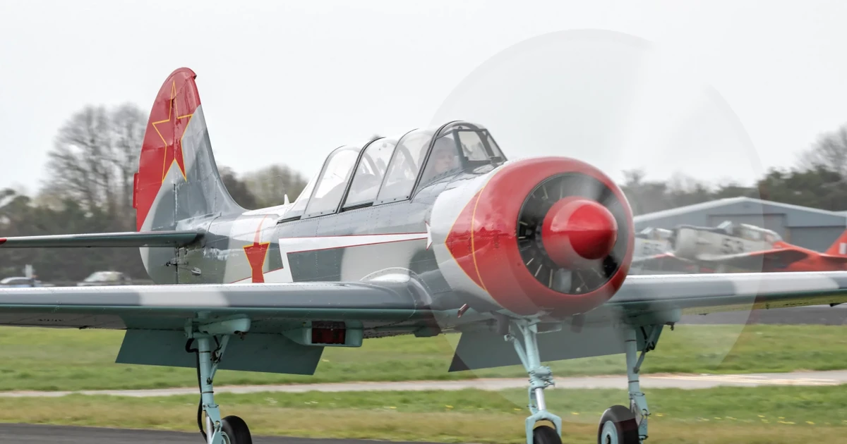 Nga triển khai máy bay huấn luyện Yak-52 đánh chặn UAV Ukraine